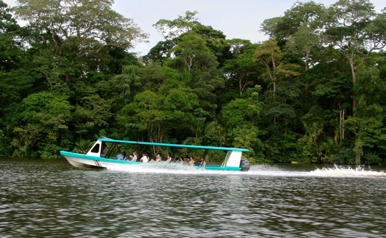 Canales de Tortuguero | Costa Rica Te Enamora