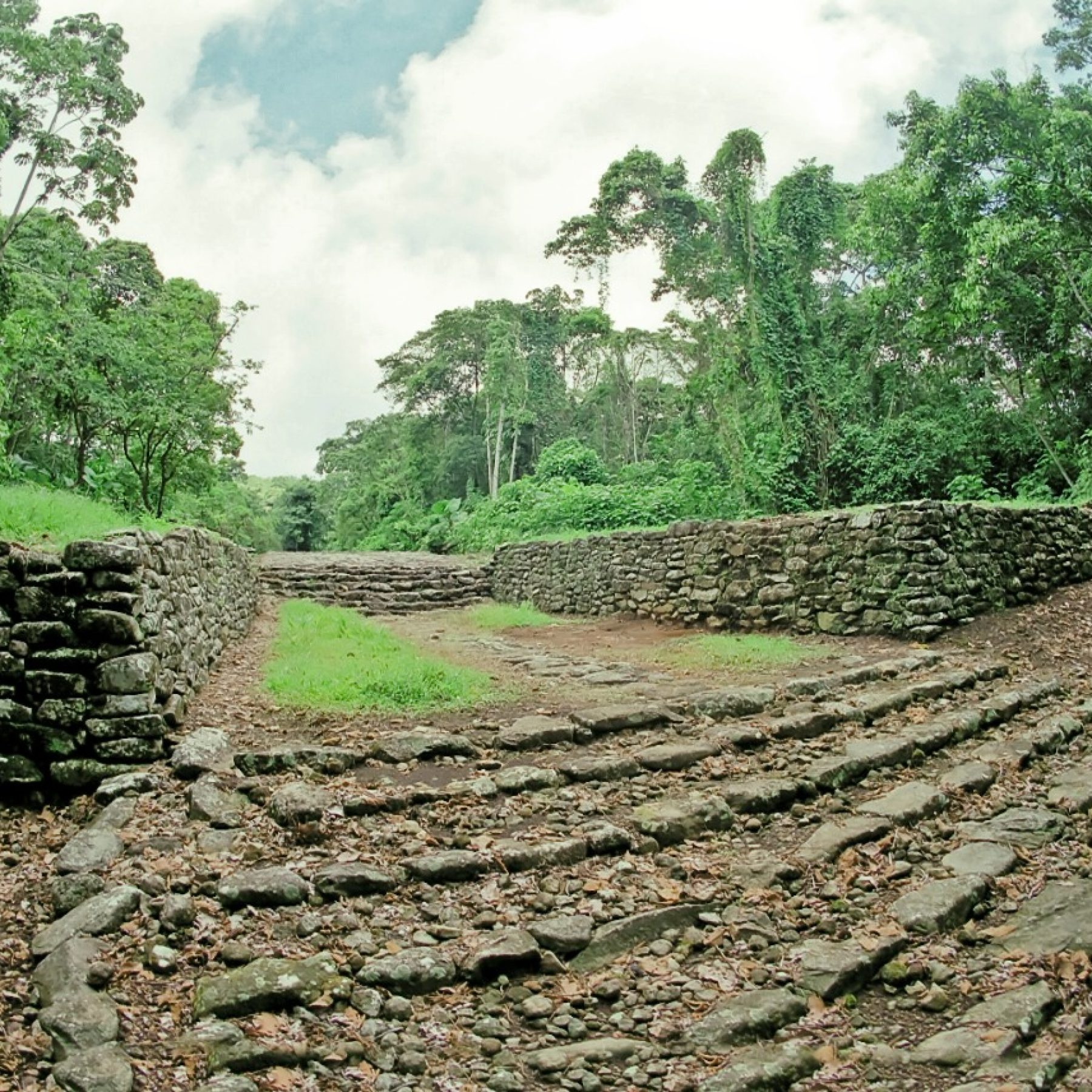 Monumento Nacional Guayabo | Costa Rica Te Enamora